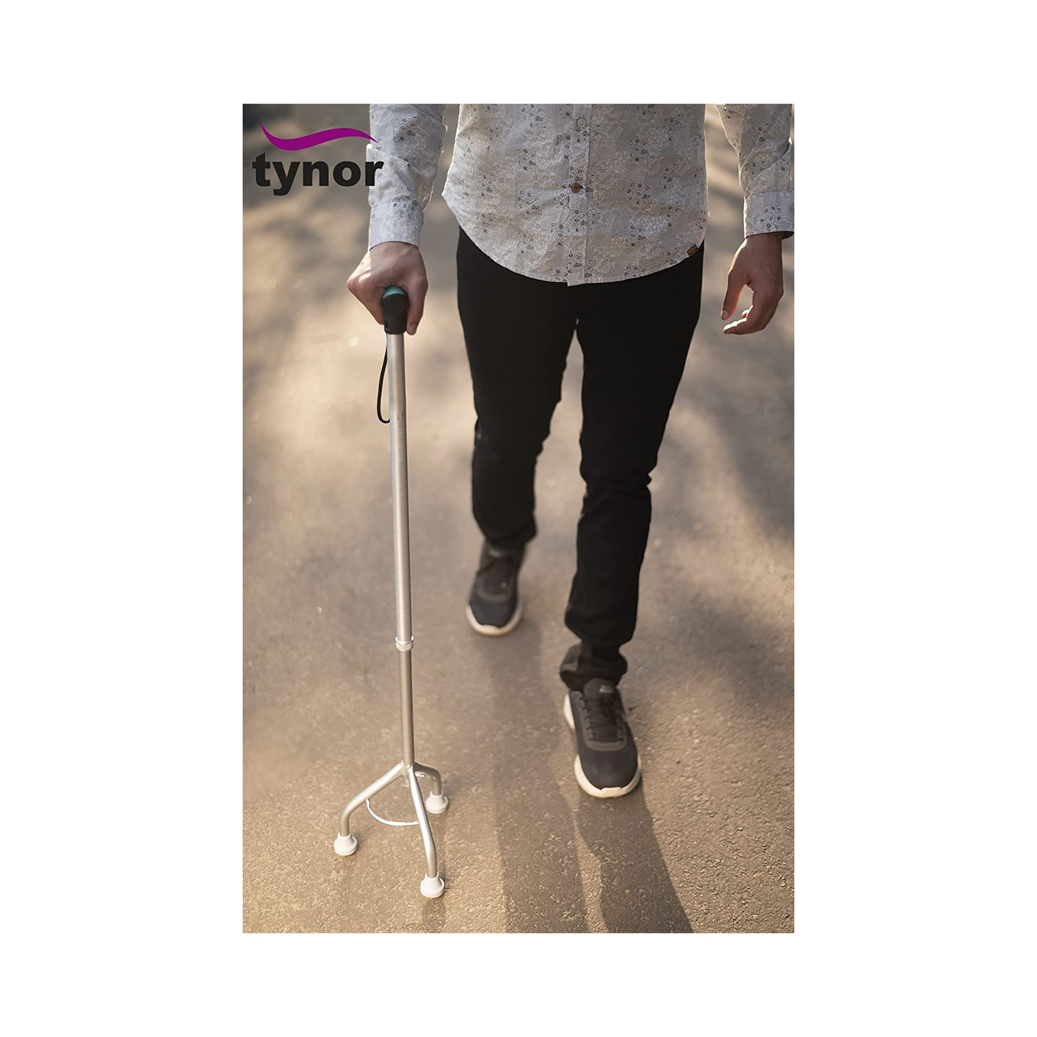 Tynor Walking Stick Tripod L-32 Universal - Cureka