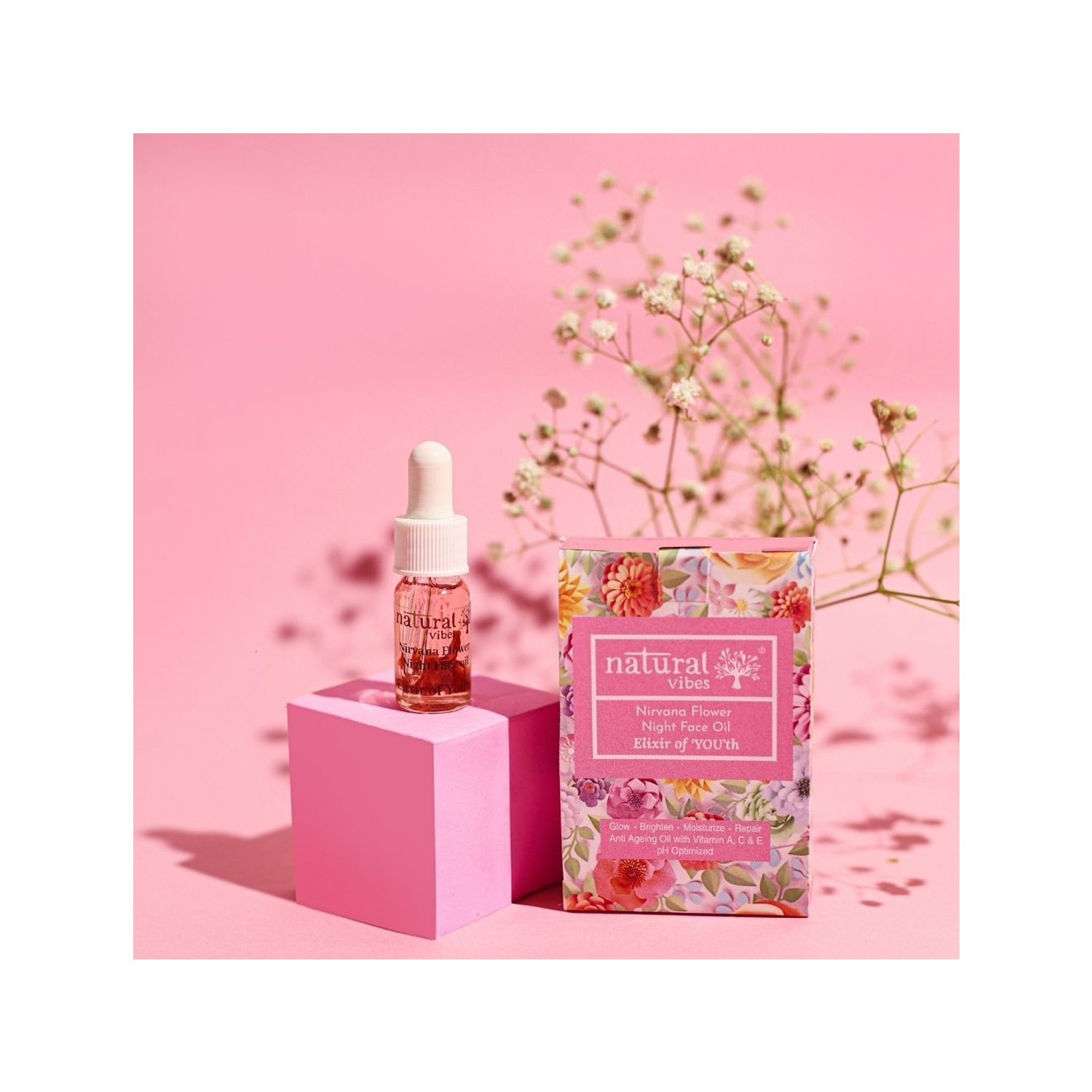 Natural Vibes Glow Getter Gift Set with Jade Face Roller, Vitamin C ...