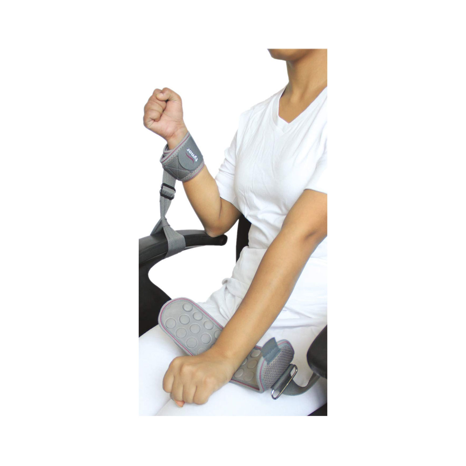 Tynor Restrainer I-65 (Universal) - Cureka - Online Health Care ...